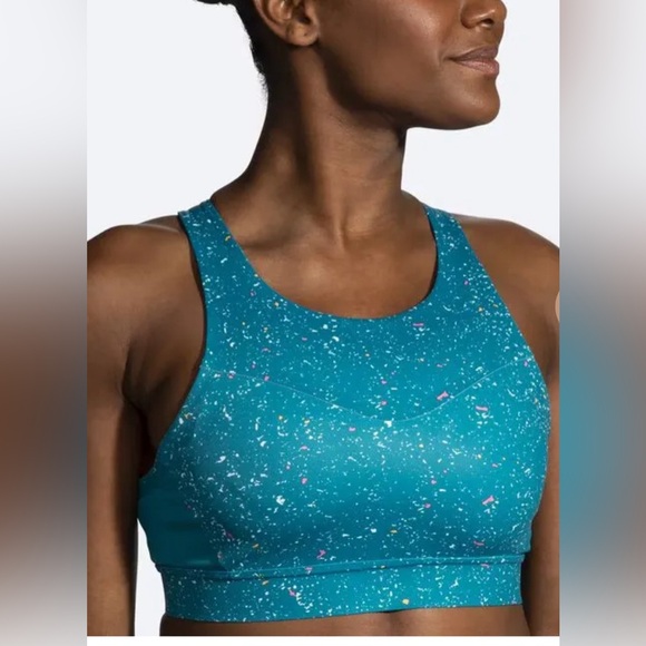 Brooks | Intimates & Sleepwear | Brooks Running Drive 3 Pocket Sports ...